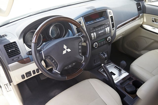 Pajero 2015 Interior Review Mitsubishi Pajero GLX Review
