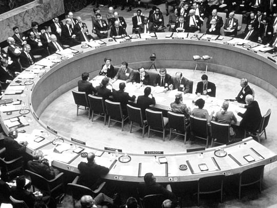 September 25, 1990: UN imposes air blockade on Iraq