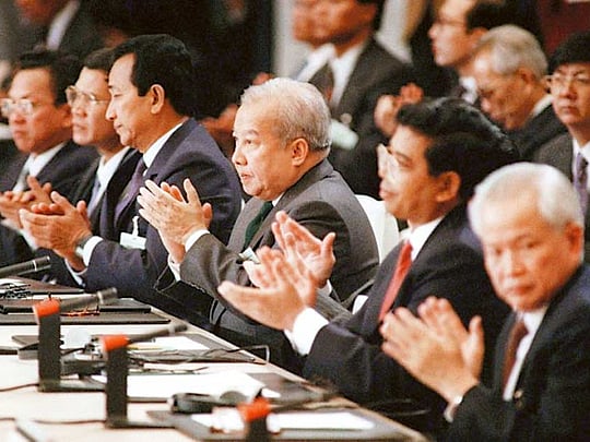 October 23, 1991: Cambodia pact signed in Paris