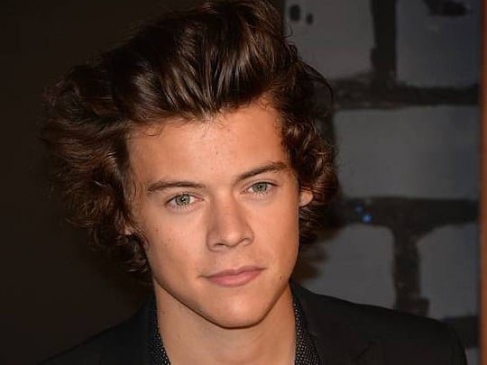 Harry Styles signs solo management contract