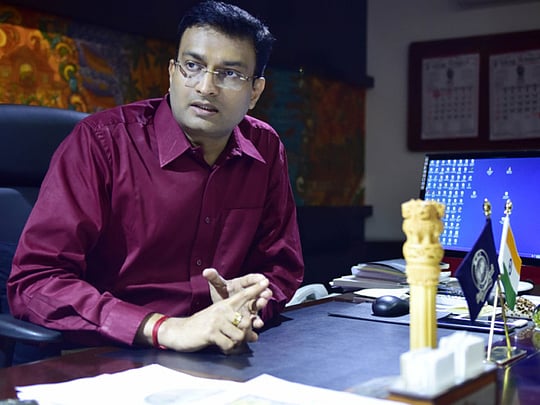 Kozhikode district collector leads by example