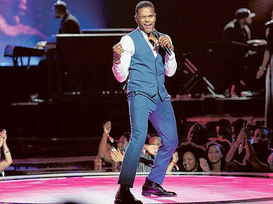 Maxwell makes a comeback, again, with ‘BlackSUMMERS’night’