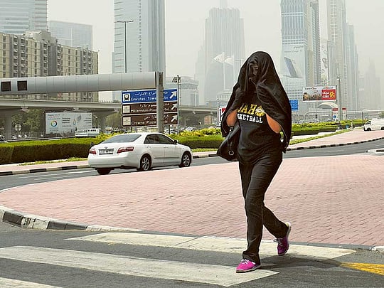 UAE weather: Cloudy in Fujairah, Al Ain, high humidity reaching up to ...