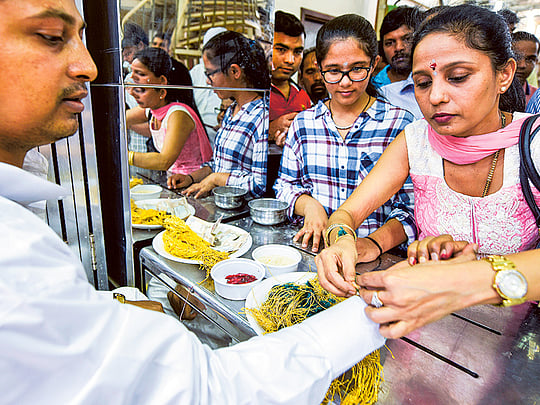 Indian expatriates celebrate Rakshabandhan