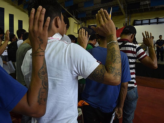 Addict risks all in deadly Philippine drug war