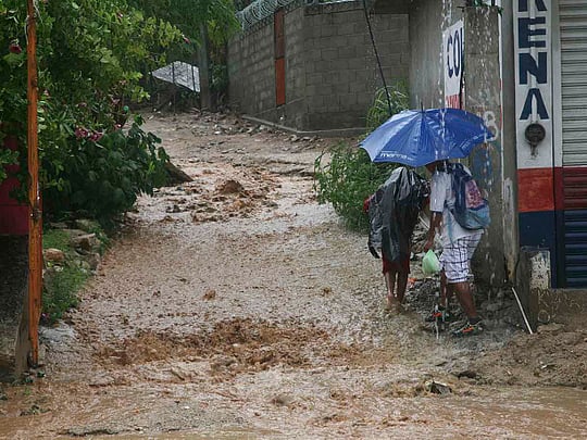 Hurricane Max slams into Mexico
