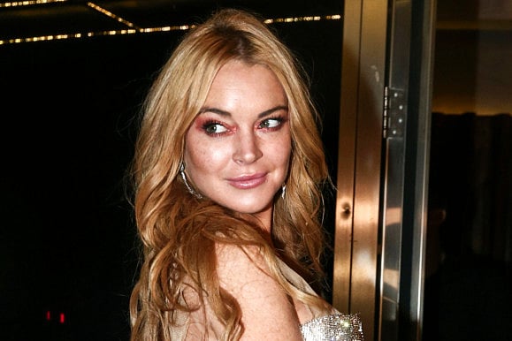 Lindsay Lohan tells David Spade about life in Dubai during COVID-19