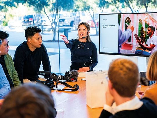 Launching new free public programme, Apple hits back at retail critics