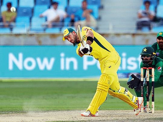 Maxwell and Carey knocks lift Australia