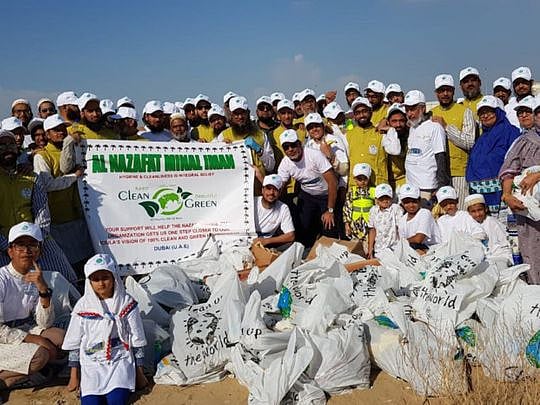 Dubai’s Bohra community hold street clean up