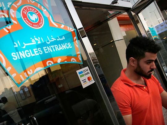 Saudi Arabia Ends Gender Segregation In Restaurants 7127