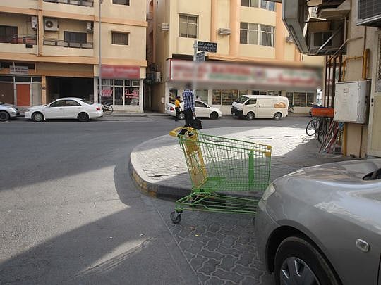 Wheels of burden: Daily hardships of trolley boys