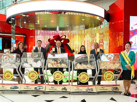 Dubai Duty Free draw: American wins a million dollars