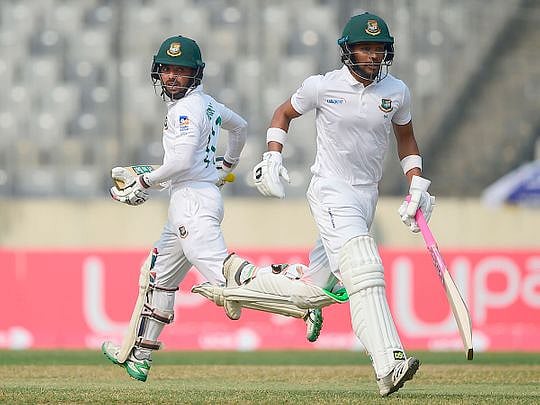 Bangladesh build as Najmul, Mominul hit fifties