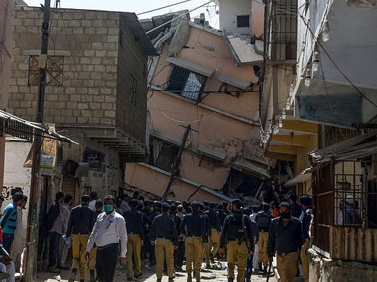 Seven missing after Pakistan building collapse