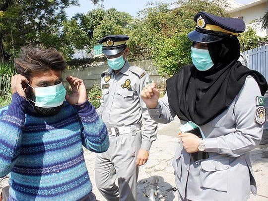 Coronavirus: Pakistan announces massive Rs1.25 trillion package to ...