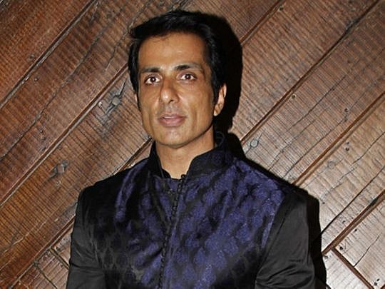Sonu Sood gets emotional on father’s birth anniversary