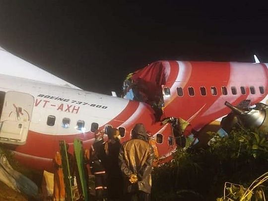Air India Express passenger flight from Dubai to Kerala crashes at ...