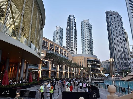 For UAE shoppers, online and offline discounts and deals are all the ...