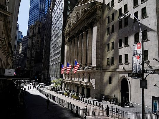 New York Stock Exchange does U-turn on Chinese de-listings and baffles all