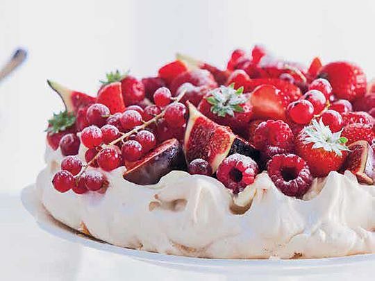 Recipe for Summer fruit Pavlova
