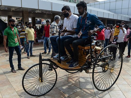 Look: Replica of the world’s first car attract thousands in Chennai