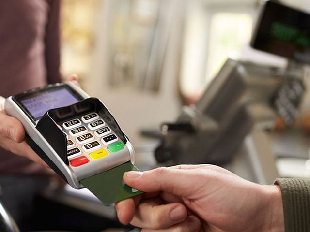 Converting credit card dues into monthly instalments: When it helps ...