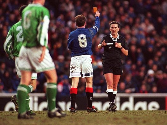 Mike Dean controversy: 14 most unbelievable refereeing moments in ...