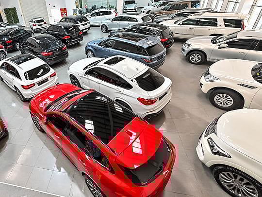 Alba Cars - Putting you in the driver’s seat of affordable premium vehicles