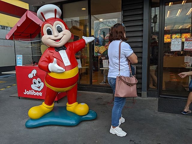 Philippine fast food chain Jollibee buys South Korea's Compose Coffee
