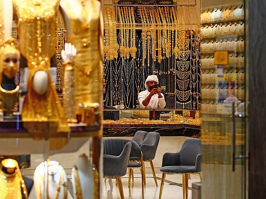 UAE: Time to buy? Gold at three-week low, yields dim shine