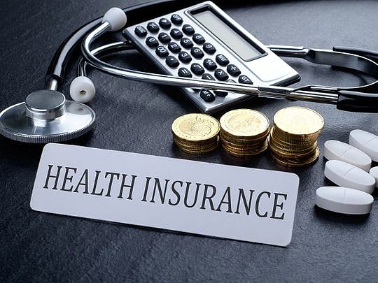 Is it mandatory for employers to provide health insurance in the UAE?