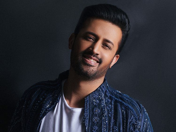 Atif Aslam Yo Yo Honey Singh Shares Picture With Pak Singer Atif