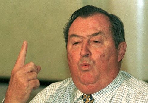 Richard Leakey, fossil hunter and defender of elephants, dies aged 77