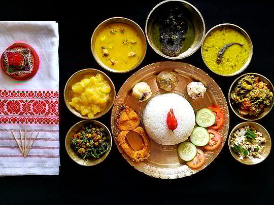 Duck curry, dumplings, Bhoot Jholokia… keeping Assamese food traditions ...