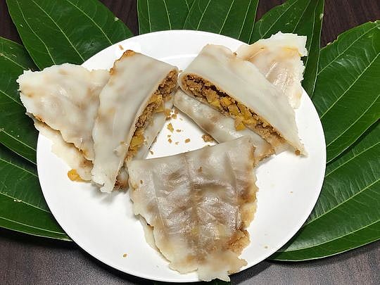 Watch: Steamed Jackfruit pancakes in Indian bay leaf or Chakka Ada in ...