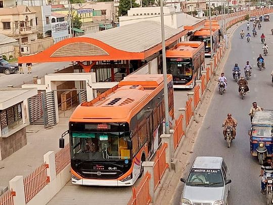 Pakistan: Karachi’s second mass transit service named after Edhi to be ...