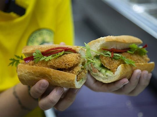 Step-by-step video guide to Vietnamese-style crispy cream dory fish Banh Mi