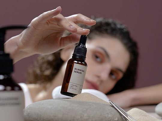 7 best products to master TikTok’s hair slugging trend in UAE, for 2023