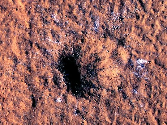 NASA's InSight lander reveals details on outermost layer of Mars