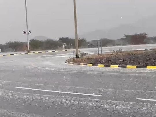 UAE weather: Heavy rain hits parts of Fujairah and Sharjah, convective ...