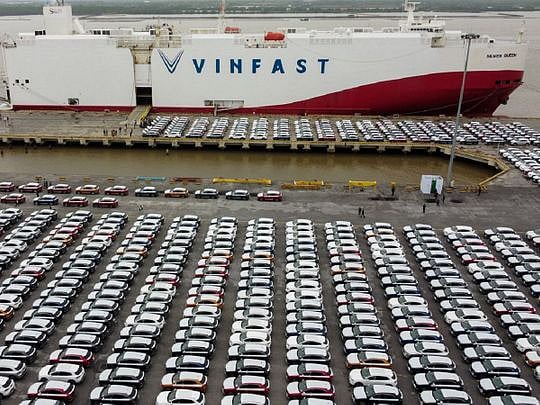 VinFast's valuation overtakes Ford and GM on Nasdaq debut