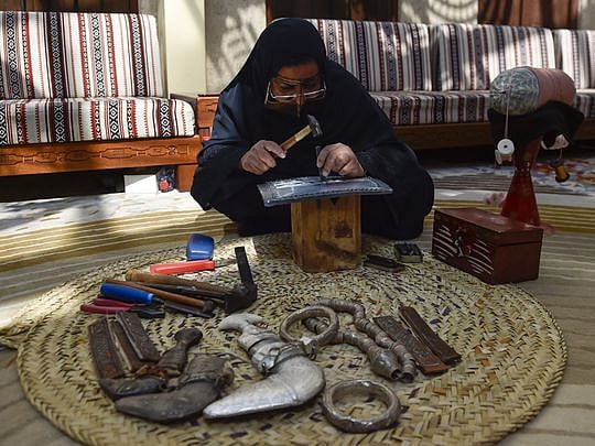 Take a tour of a centre in Dubai showcasing Emirati handicrafts