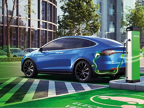 DEWA signs deal with ENOC to expand EV fast-charging network across Dubai