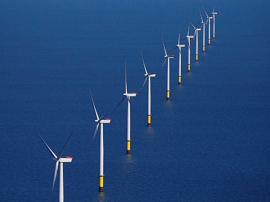 1st US floating offshore wind auction nets $757 milion in bids