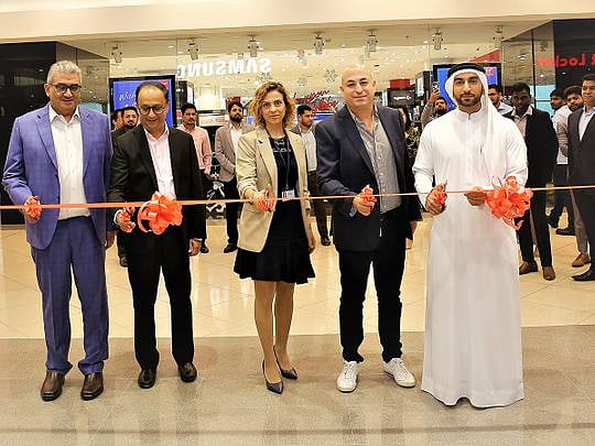Samsung, EROS Group inaugurate a newly-innovated experience store in ...