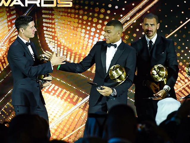 Kylian Mbappe and Robert Lewandowski pick up top award at Dubai Globe ...
