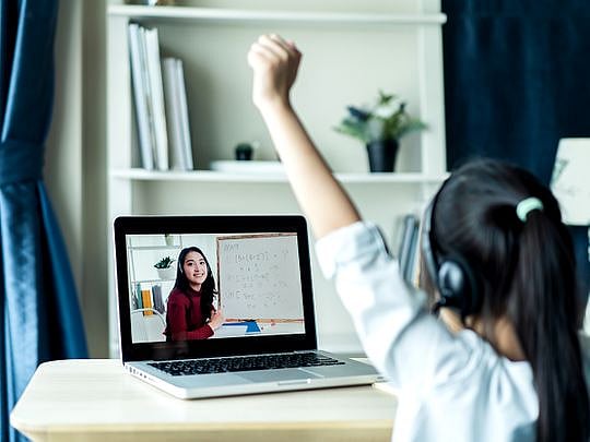 School reopening 2022: Distance learning or face-to-face education?