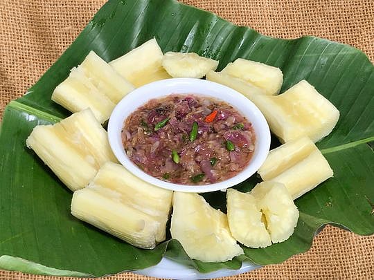 Video guide for Kappa Puzhungiyathu with Kanthari Mulaku chammanthi or ...