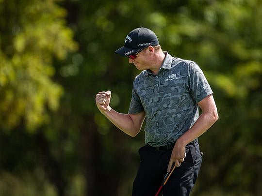 Senekal seals wire-to-wire triumph in South Africa